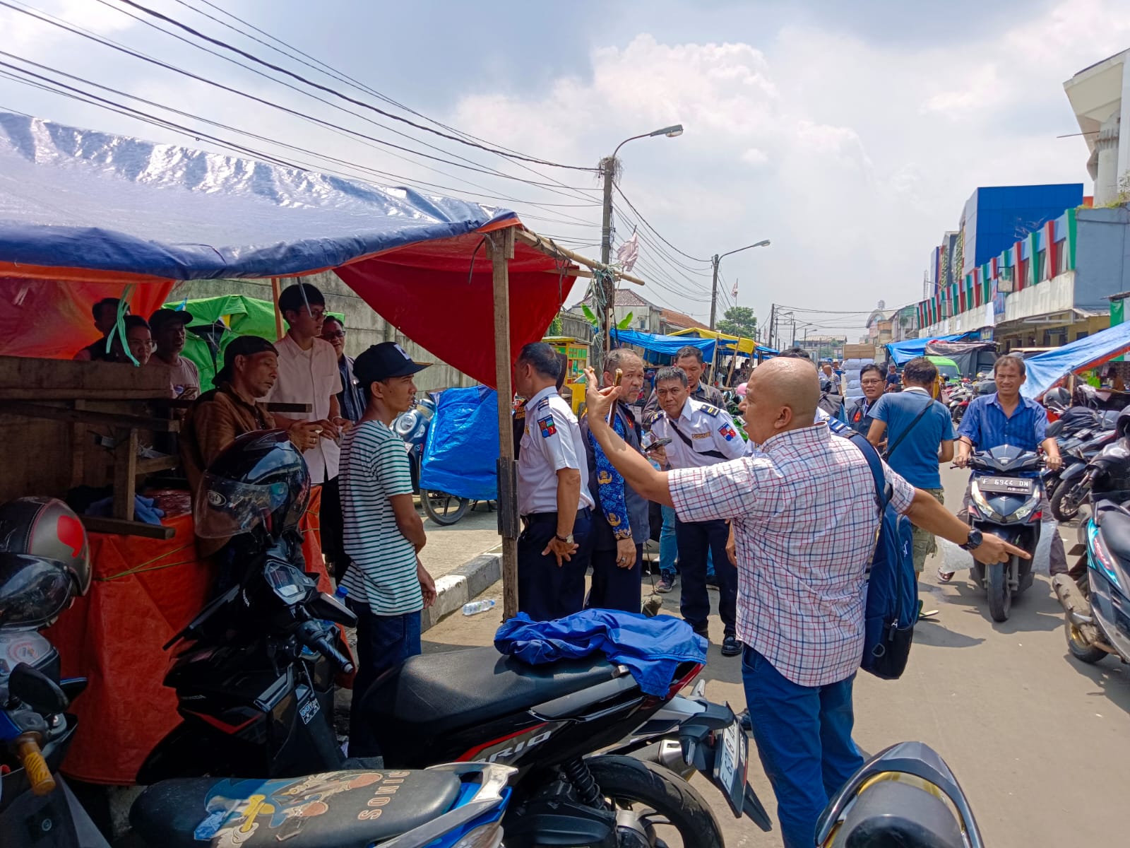 Satgas Saber Pungli Ungkap Praktik Pungli di Alun-Alun dan Parkir Jalan ...